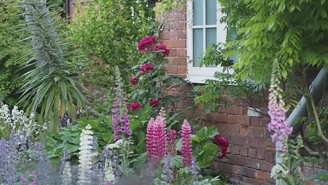 Что такое стиль «КОТТЕДЖНЫЙ САД» и как его создать