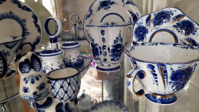 Посуда Гжель. Показываю свою коллекцию. Очень интересно и красиво!   25.01.26