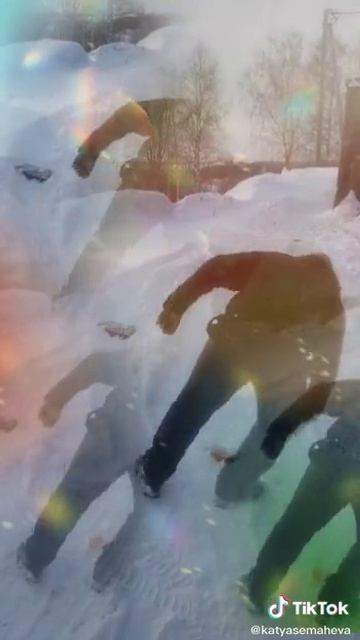 Зомби вышли по гулять,жесть.Забери пьяную домой