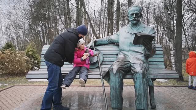 Елизавета в музее П.И. Чайковского в Клину.