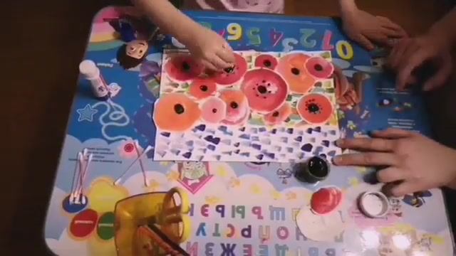 Маки. Нетрадиционная техника рисования.