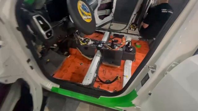 Тишина как в премиуме: Kia Sorento после ПРЕМИУМ-шумоизоляции SGM