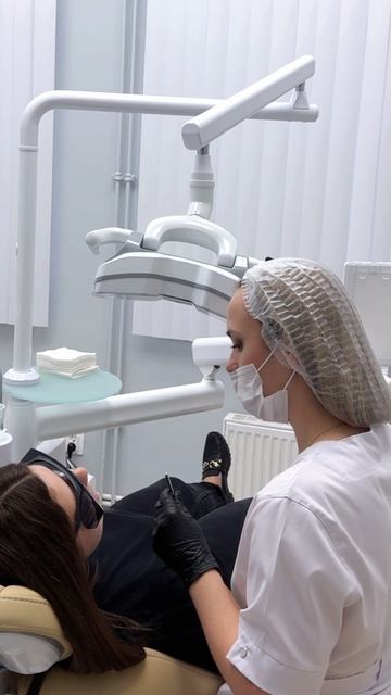 Рогальская Надежда Александровна, врач-стоматолог-гигиенист Leib-Medic