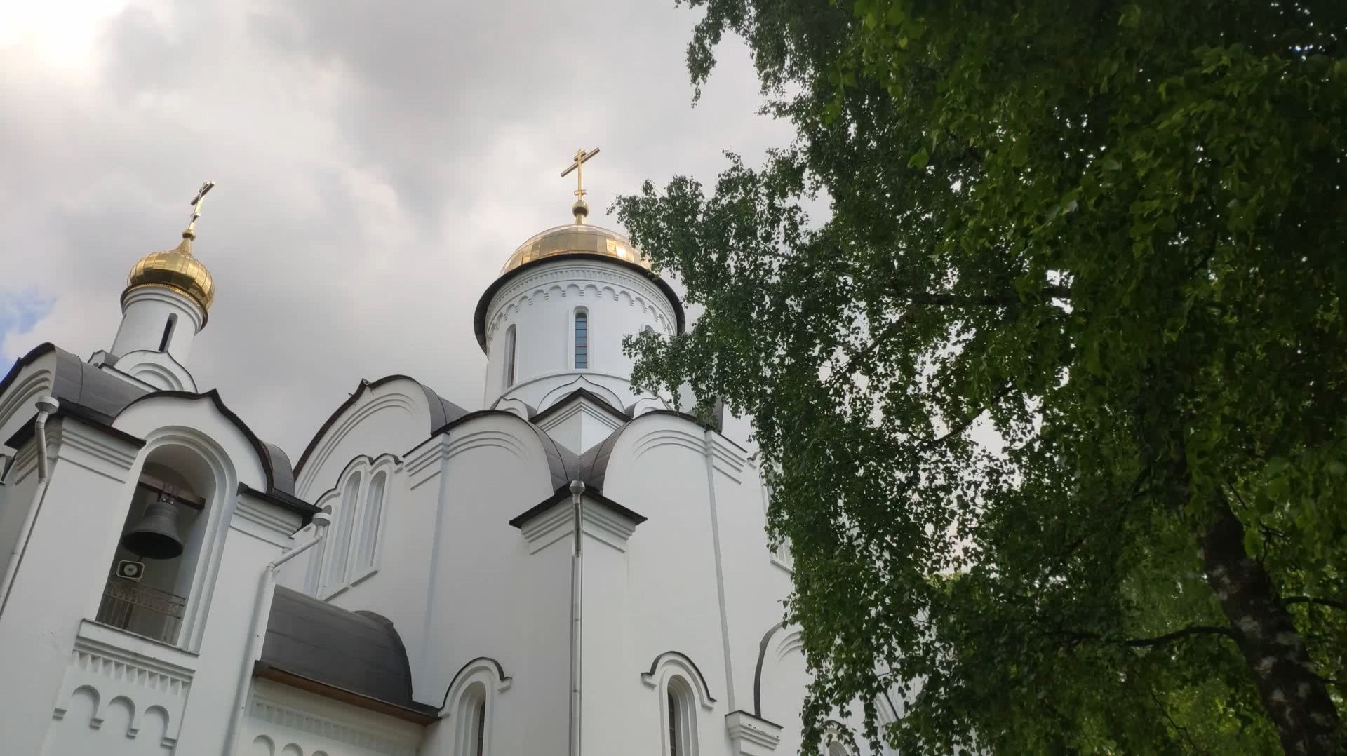 Церковь Воскресения Христова в Быкове