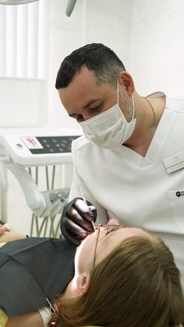 Волков Владимир Александрович, врач-стоматолог-хирург, имплантолог Leib-Medic