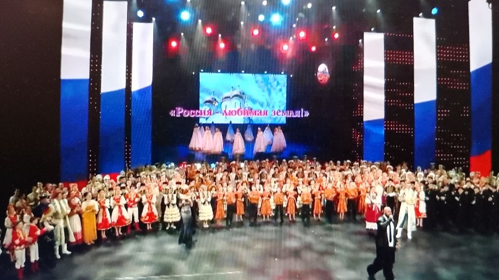 Рубрика «ИЗ МОЕГО РЕЖИССЕРСКОГО АРХИВА №62» Концерт фестиваля полная версия ГКД 05.12. 2025 года.