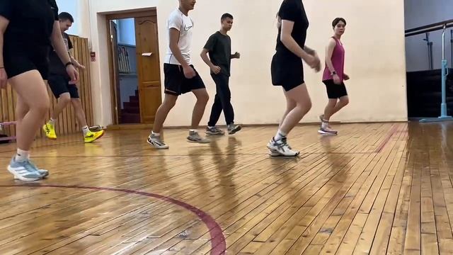 Мастер-класс «Обучение базовым элементам степ-аэробики»