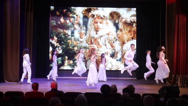 Шоу театр "Столица"