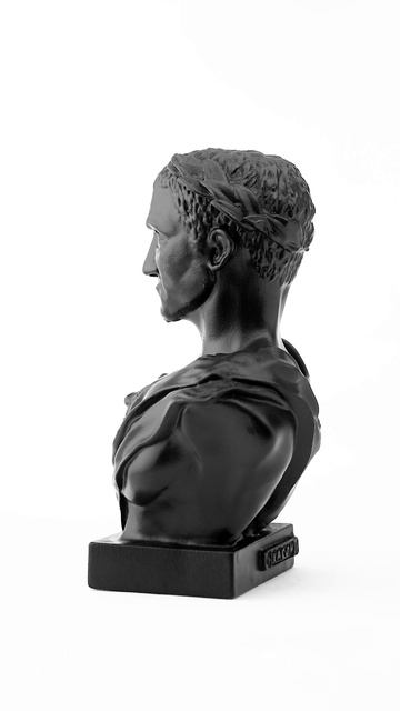 Бюст чугунный "Цезарь". Артикул 200111. https://феникс.art