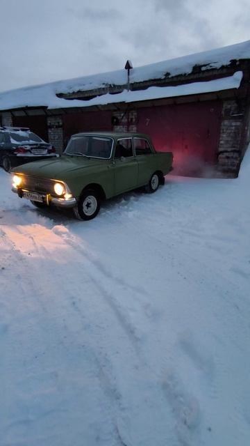 МОСКВИЧ 412 ЗИМНИЙ ВЫЕЗД ДАТЬ ЖОГОВА ПОЕДЕМ НА ДРИФТ СТАРЫЙ МОСИК ДАСТ ОГНЯ ВСЁ НИ ПОЧЁМ КРЕПКИЙ БРО