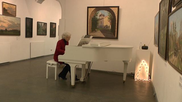 11 Жэнь Гуан "Серебристые облака плывут за луной" . Зоя Гольцман