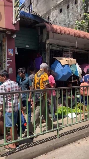 Шри Ланка. Канди. Едем по улицам города