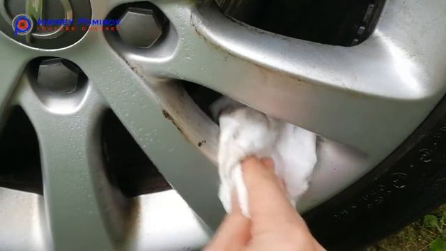 Лайфхак: Быстрая очистка литых дисков от нагара