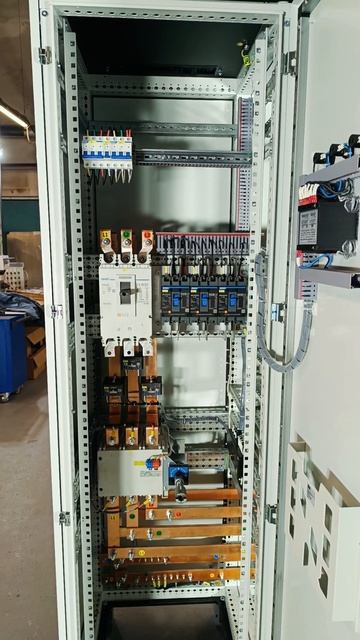 ВРУ на два ввода на оборудовании CHINT, номинал 400 А ⚡