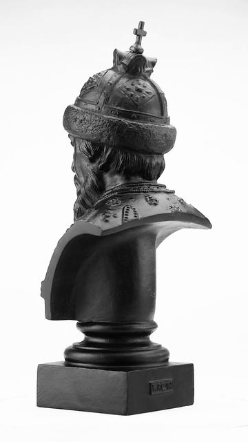 Бюст чугунный "Иван Грозный". Артикул 200035. https://феникс.art