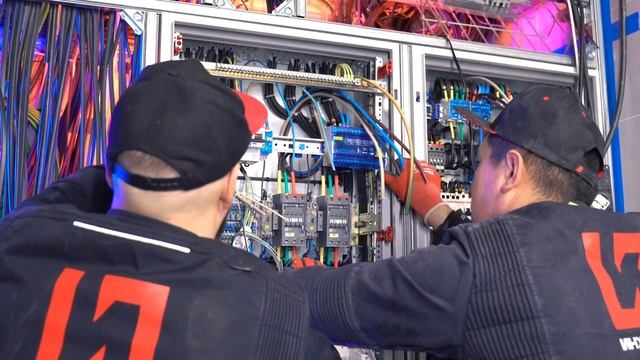 Подключение электрощитов, собранных компанией "Электромастер"