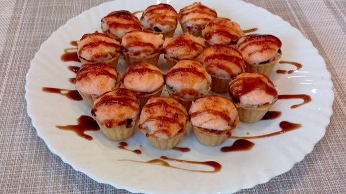 Запеченные Роллы в Тарталетках .