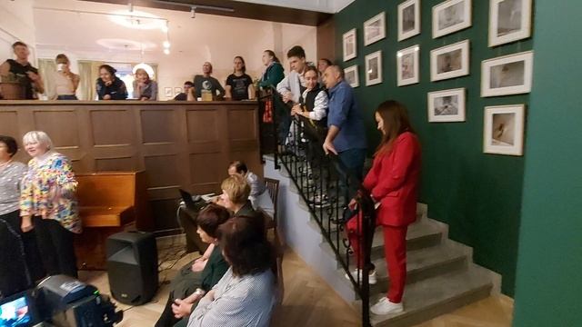 Андрей Тимошенко - «На поле танки грохотали». Архивная видеозапись из Квартиры Академика