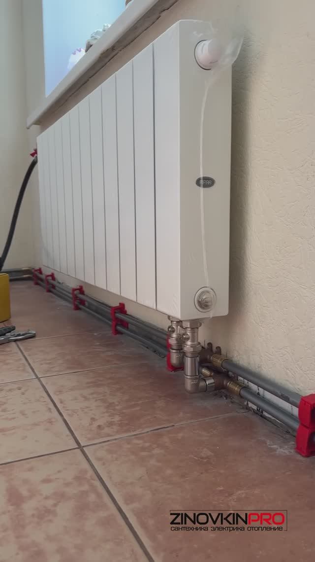 Монтаж отопления по плинтусу в жилой квартире Реутов