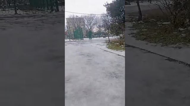 гуляю и разговариваю со зрителями