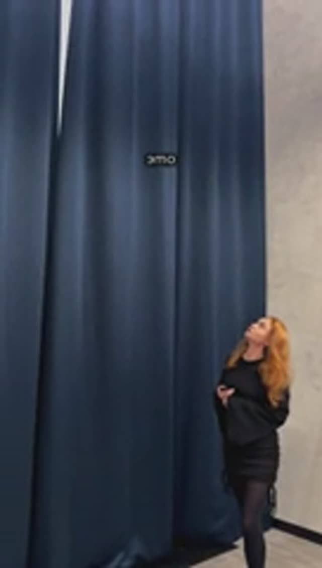 Выбираем шторы для высоких окон или второго света.