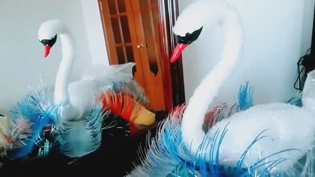 Лебеди из пленки!😊👍😊