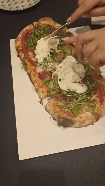 Такая вот пицца по-канарски. Тенерифе