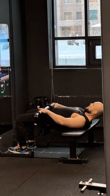 Ягодичный мостик на тренажере Imbody💪🏼