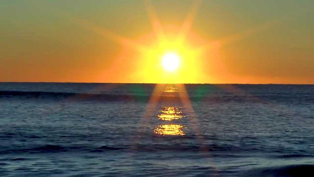 Рассвет над океаном — мягкое пробуждение без будильника | спокойные волны и чайки