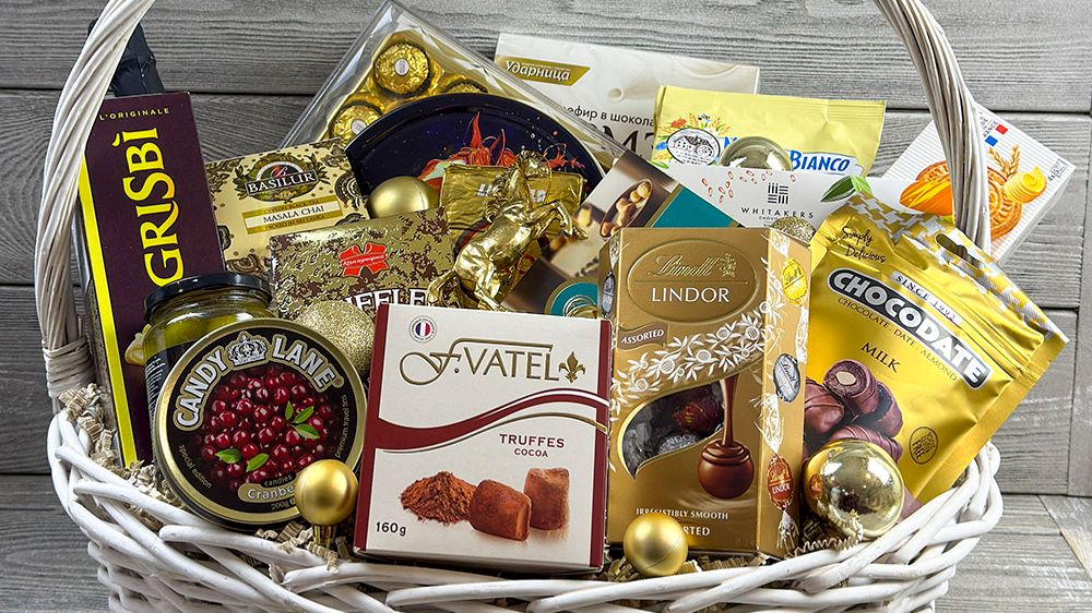 Подарочная корзина «Торжественный бриз»