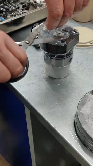 Ремонт ТНВД JCB 4CX. Замена плунжера и гидравлической головки Delphi | Оригинальные запчасти