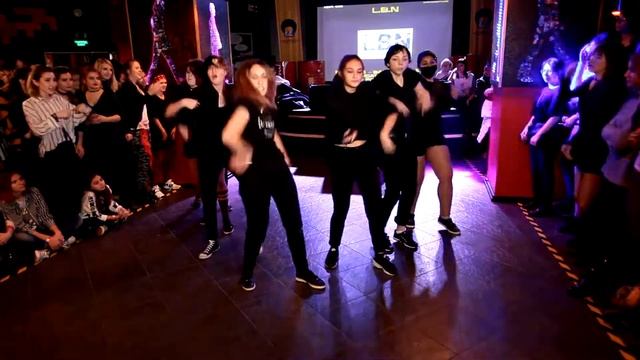 L.B.N - Crayon Pop - Bar Bar Bar & Big Bang - BANG BANG BANG | Dance Cover