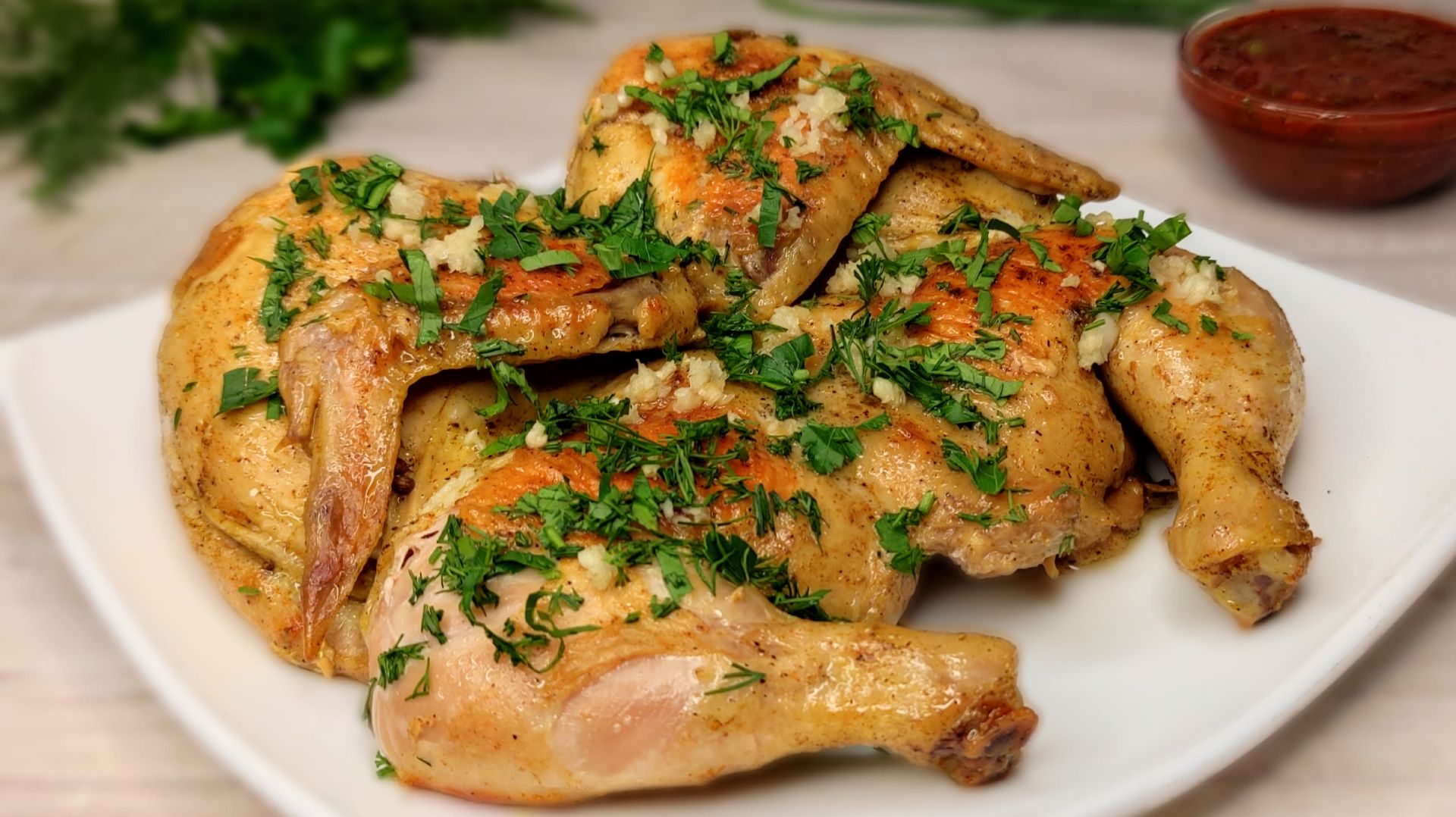 КУРИЦА жареная ЦЕЛИКОМ на сковороде! Цыпленок ТАБАКА!