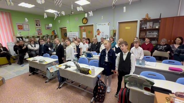 Бинарный урок в 1‑м классе: путешествуем по «Пичугину мосту»