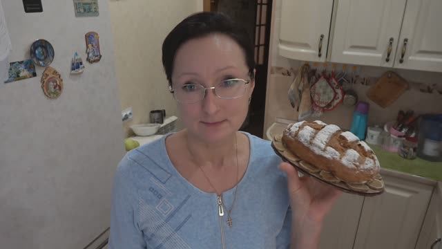 Домашнее видео. 24 января 2024 года.  На кефире и на закваске...