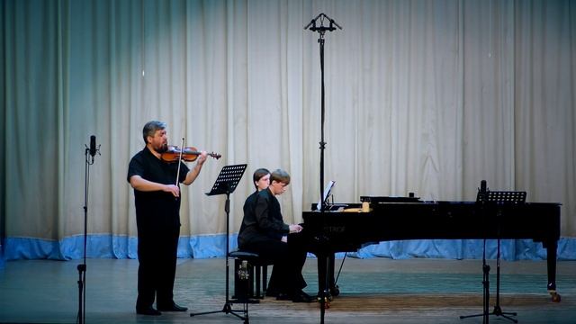 К.Мострас – «Восточный танец»