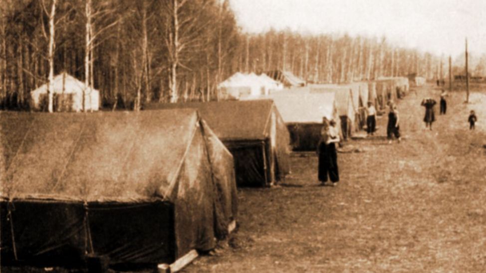 История песни. "Едут новосёлы"