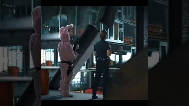 Главный герой момент.