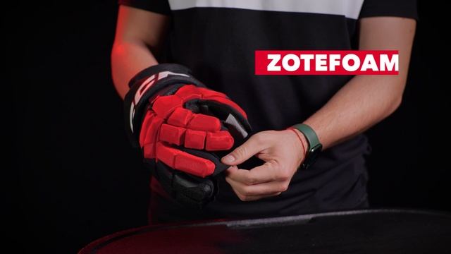 CCM Jetspeed FT8 — перчатки, в которых побеждают 💥 | Обзор предтоповой модели для хоккеистов