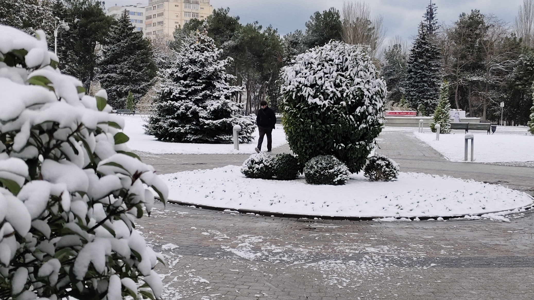 Снежный армагедон в Анапе и красивая прогулка в Центр и к морю #анапапогода #анапа2026
