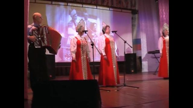 ЗВЁЗДОЧКА  ТУЧКУ  ЗАДЕЛА. исп   вок. гр. СЕВЕРЯНОЧКИ. Постановка  М. Шатского. Студия ГазМажор.