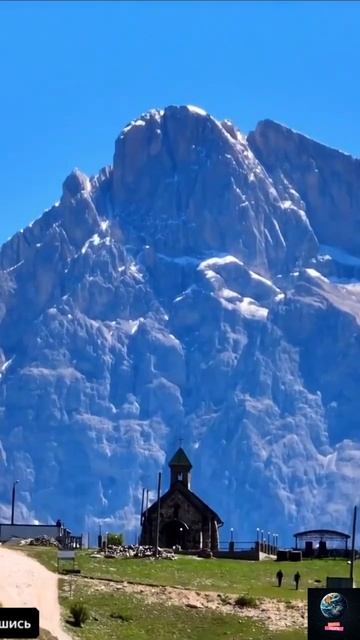 Северная Осетия, церковь Архангела Михаила в Верхнем Мизуре