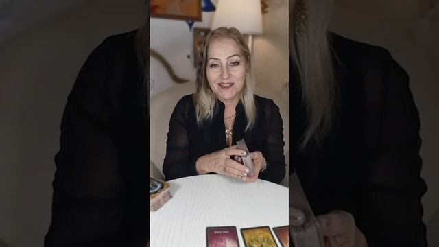 Стрельцы. Прогноз на февраль + руна талисман.🙏