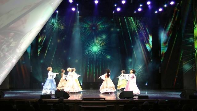 танцы клуба Реверанс