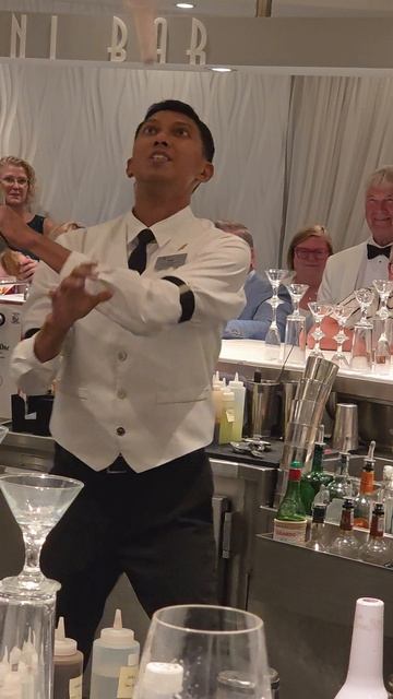 бармен удивляет