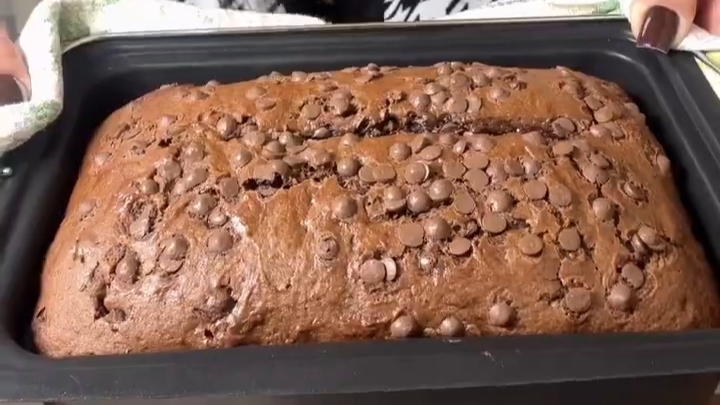 Бананово-шоколадный КЕКС и чашечка капучино - лучшее, что можно придумать...🧁🍌🍫☕️😋