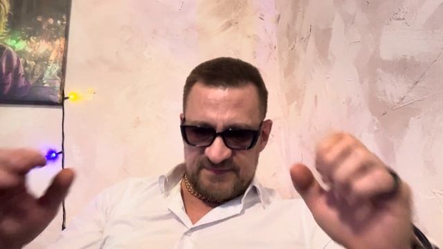 Женщины хотят наличные и золото а не поездки с подарками