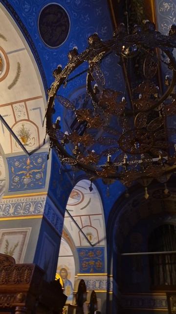 «Достойно есть…»