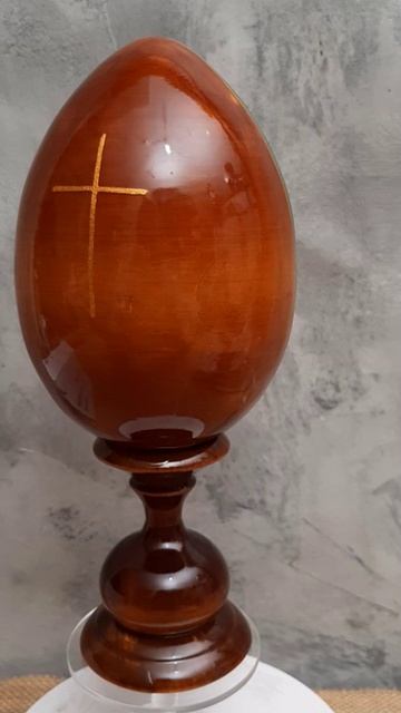 Пасхальное яйцо на ножке художественное Господь Вседержитель