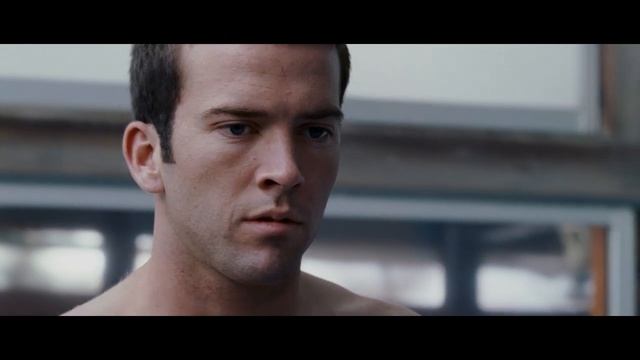 Шон выбивает долги Хана в публичной бане | Тройной форсаж: Токийский дрифт (2006) | Момент из фильма